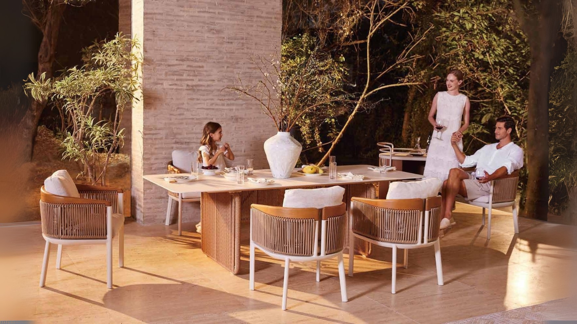 Bienno Dining Set - TBS Outdoor Living